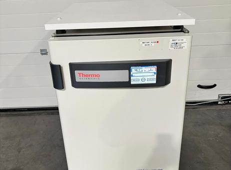 Laboratorijski inkubator Thermo Scientific Heracell Vios 160i