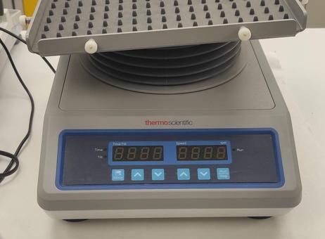 Digitalna platforma za klacanje - Thermo Scientific 230V