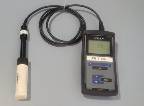 VTV OKSI 3205 prenosivi oksimetar + Cellok 325 sonda