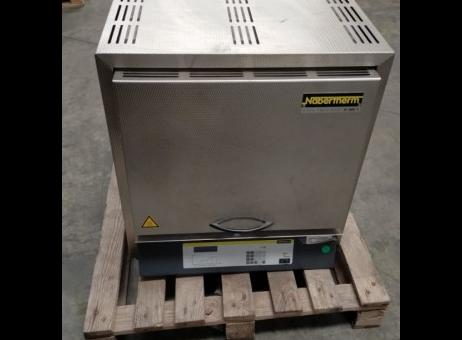 Laboratorijski autoklav NABERTHERM LT 40/12/P330
