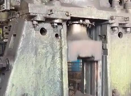 Kovački čekić Huta Zygmunt, Polish MPM3150B