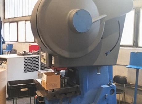 Ekscentrična presa SMERAL LEN 63 C