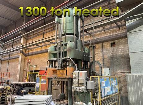 Hidraulična presa Hydraulic 1300 ton 4 column press