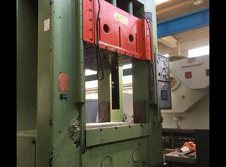 Sandretto DOUBLE UPRIGHT