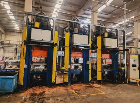 Hidraulična presa SALVAGNINI 200 TON HYDRAULIC PRESS LINE