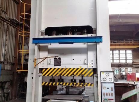 SMG HPU 1000-1800/1150 hidraulična presa za štampanje čelika