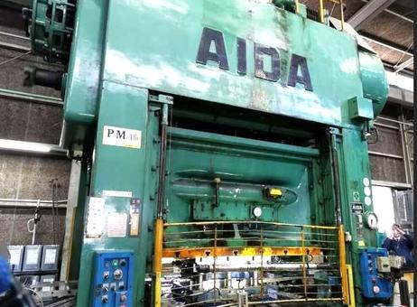 Hidraulična presa Aida PDA300H