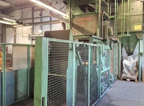 Mašina za sačmarenje sa gusjeničnom trakom G&F ST-9-200