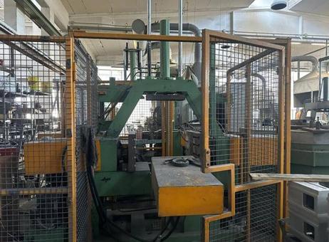 Mašina za livenje pod gravitacijom za aluminijum, brend Cinelli – model 600