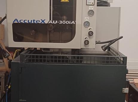 EDM mašina za sečenje žice Accutex AU-300iA