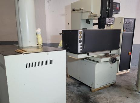 Die tone edm mašina ONA S2000 IN260