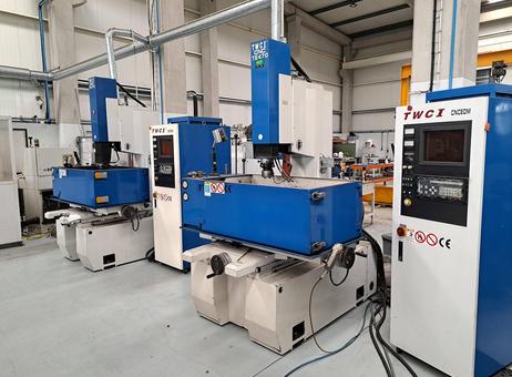 Die tone edm mašina TWCI TE-470+E75 CNC