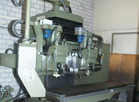cnc univerzalna glodalica PARPAS G1-CDS