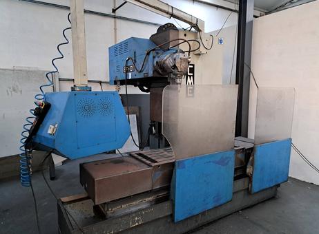 cnc univerzalna glodalica CME BF01