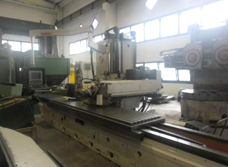CNC univerzalna glodalica Huron SXB833