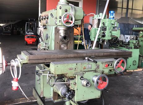 univerzalna glodalica STANKOIMPORT 6P83W