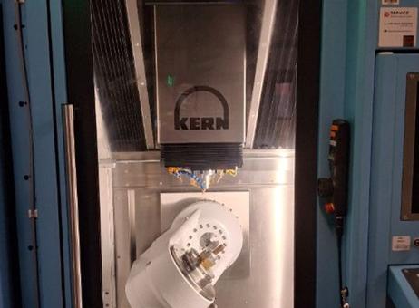 5-osni obradni centar KERN MicroVARIO