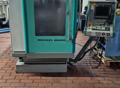 5-osni obradni centar DECKEL MAHO DMU 35 M