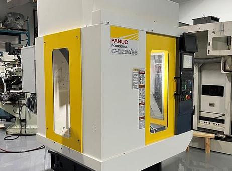 5-osni obradni centar Fanuc ROBODRILL D21MIB5