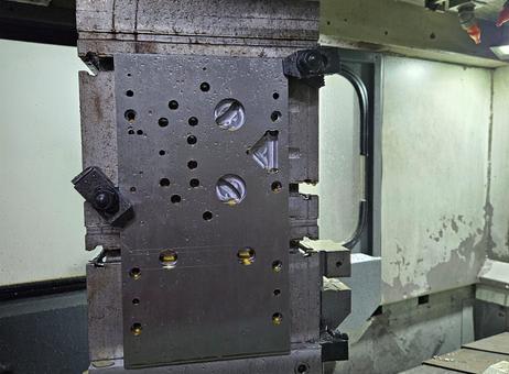 Horizontalni obradni centar Mazak FH-480