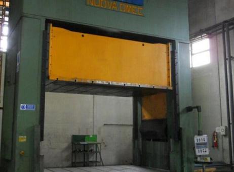 Paletizovani obradni centar NUOVA OMEC PO/2M/P