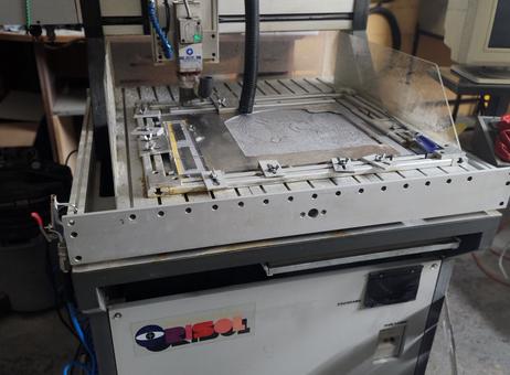 CNC obradni centar sa izmenjivačem paleta Orisol OriMill‑LX 2.5D
