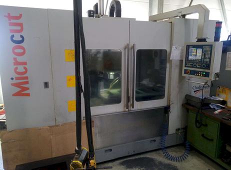 Obradni centar - vertikalni Micromill VMC 1300