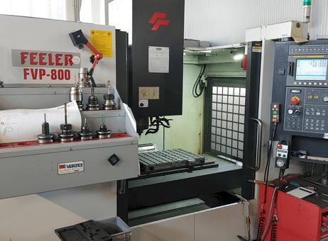 Vertikalni obradni centar Feeler PVF 800