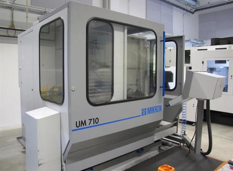 MIKRON UM 710/900 Obradni centar - vertikalni