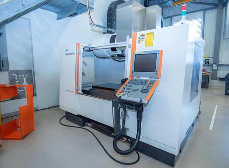 Vertikalni obradni centar GF AGIECHARMILLES MIKRON VCE 1200 Pro