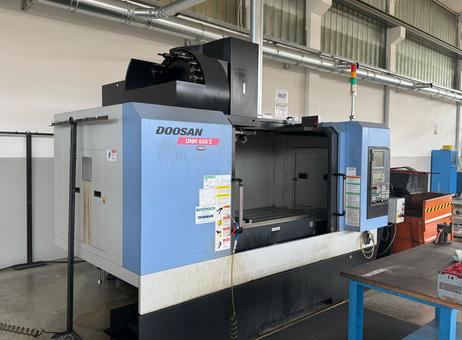 Vertikalni obradni centar DOOSAN DNM 650 II