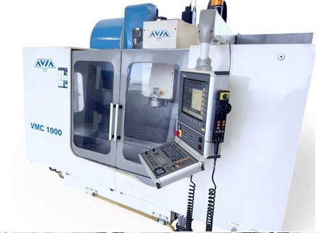 Vertikalni obradni centar AVIA VMC 1000