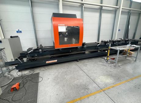 Vertikalni obradni centar Elumatec SBZ 130
