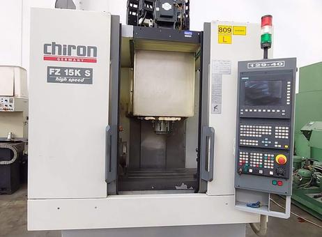 Obradni centar - vertikalni Chiron FZ15KS 4 axis