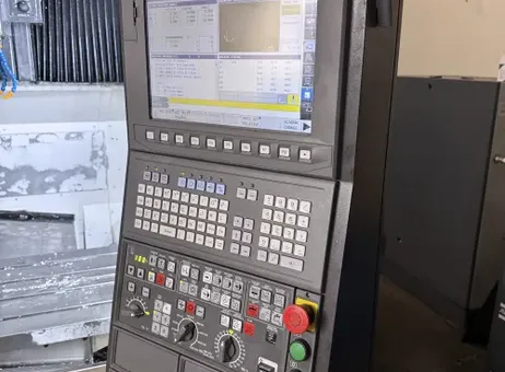 Vertikalni obradni centar Okuma Genos 560V