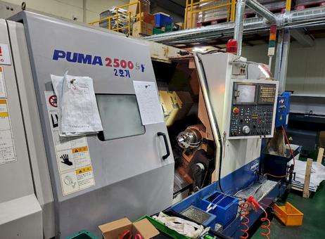 цнц струг DOOSAN PUMA 2500SY