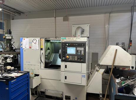 CNC strug Hardinge GS 200
