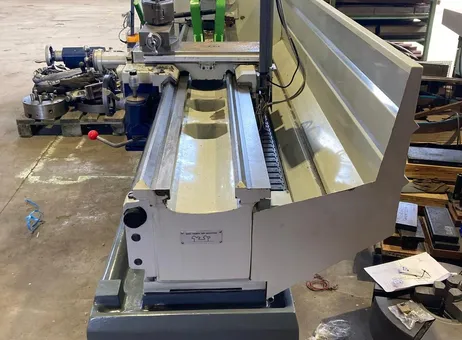 Paralelni strug Arrow T255Gx2000