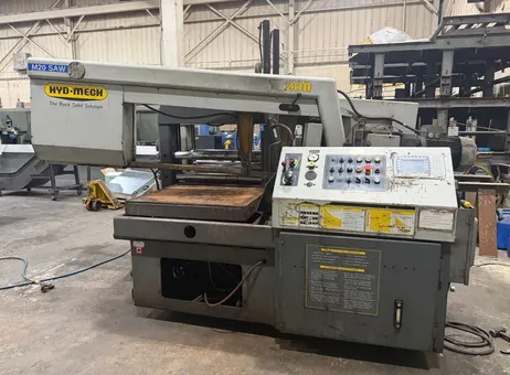 HIDROMEHANIČKI MODEL M-20A POTPUNO AUTOMATSKA HORIZONTALNA TRAČNA TESTERA ZA UGAONO REZANjE 20" X 30"