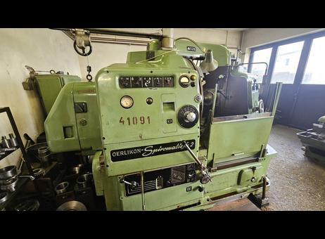 Vertikalna mašina za brušenje zupčanika Oerlikon Spiromatic SKM2