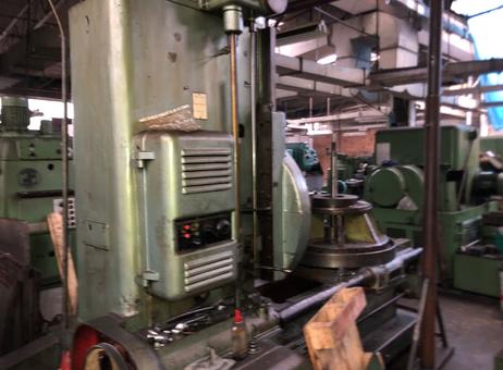 Vertikalna mašina za brušenje zupčanika Pfauter P1500