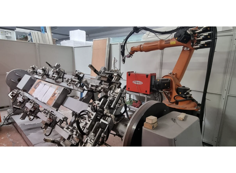 Aparat za varenje KUKA WK KR16L6-2