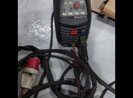 Aparat za varenje Kemppi Minarc 250 P0614TX