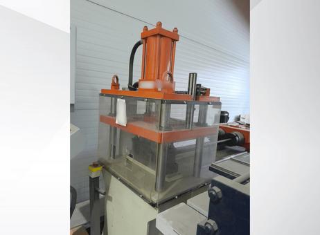 CNC mašina za probijanje UZMA MAKINA PDM 30