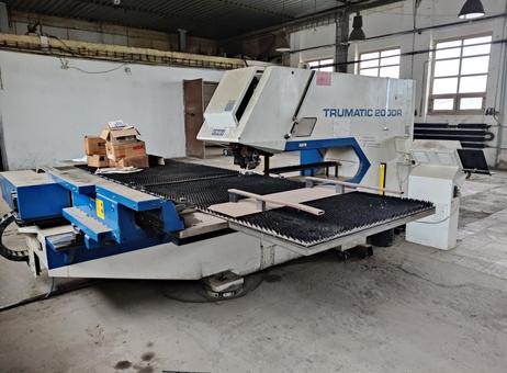 CNC mašina za probijanje Trumpf Trumatic 2000 R