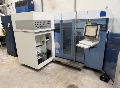 Laserska mašina za sečenje cevi TRUMPF TruLaser 3030 L20