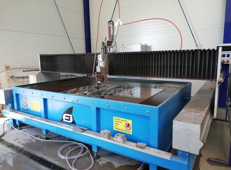 mašina za sečenje vodenim mlazom Muototera / KMT FIN JET H3020
