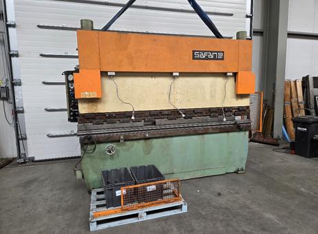 Abkant presa Donewell SK 80 3100