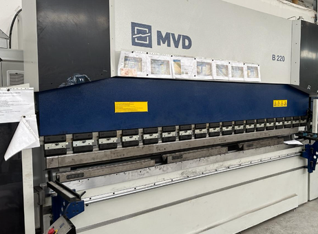 Pritisnite kočnicu cnc/nc MVD B 220