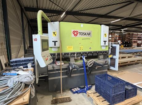 CNC abkant presa TOSKAR TA 2100-40